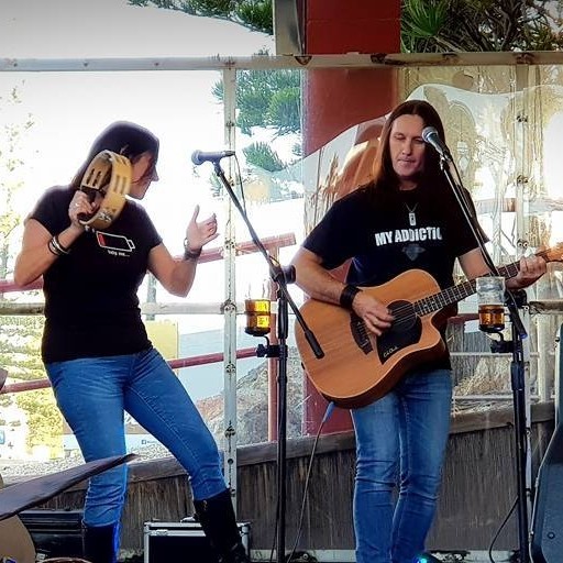 Brad Buckley + Debi Martin set up The Pub With No Fear | The Music Real